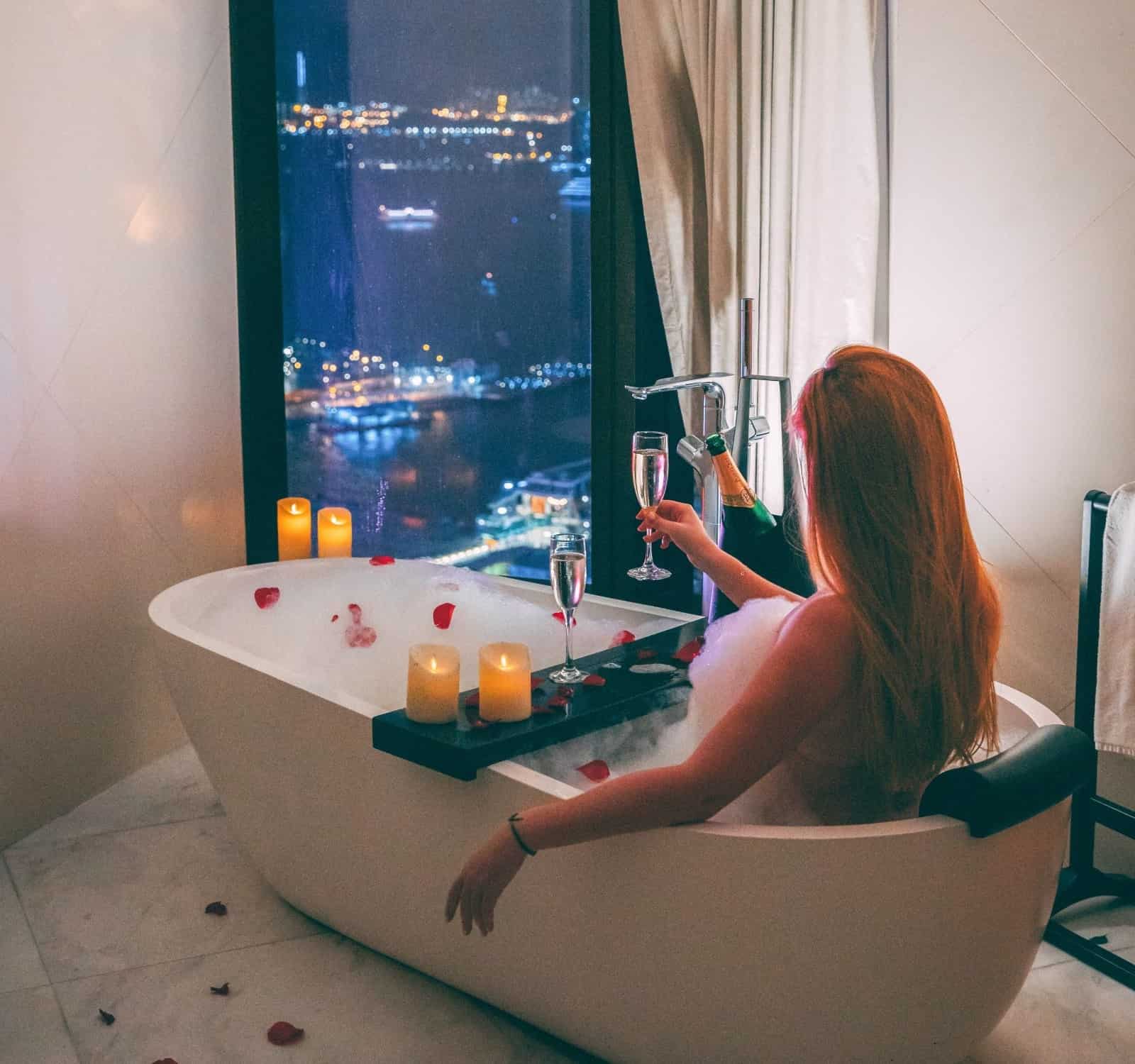 Moon Romance Staycation | Mira Moon Hong Kong